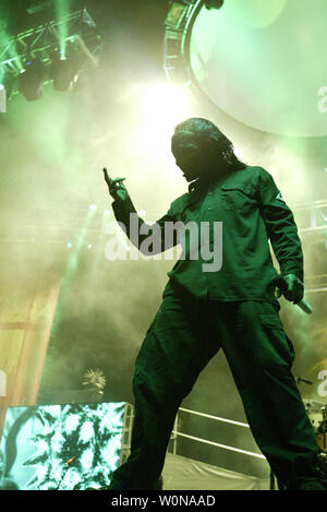 Corey Taylor of Slipknot performs on The Summer's Last Stand Tour on ...