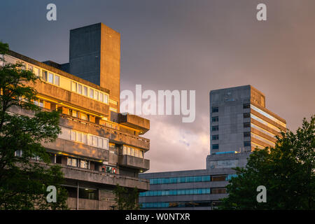 Brutalist architecture at Wyndham Court Southampton by Lyons Israel ...