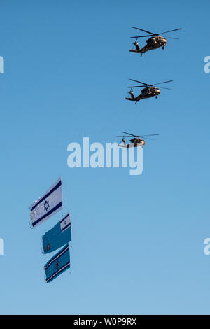 Israel, IDF, Sikorsky UH-60 Black Hawk helicopter Stock Photo - Alamy