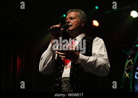 Norbert Rier beim 34. Spatzenfest in Kastelruth 2018 Stock Photo - Alamy