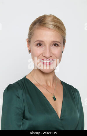 Solveig August, Vorstellung der 16ten Staffel von Rote Rosen, Luna ...