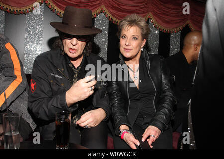 Tanja Schumann, Olivia Jones Bunny Burlesque Opening, Hamburg, 02.04. ...