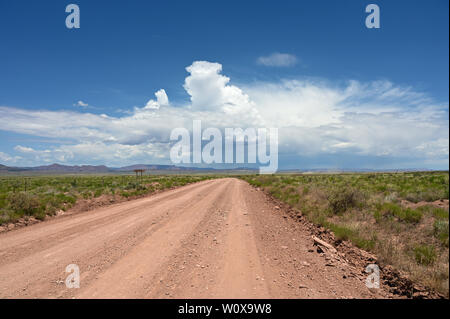 The rugged, unimproved road to Toroweap in Grand Canyon National Park ...