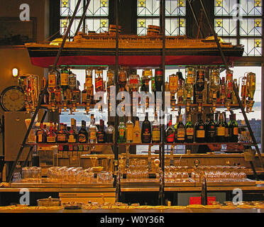 The 'Nieuw Amsterdam' Dutch ocean liner built in Rotterdam for the ...