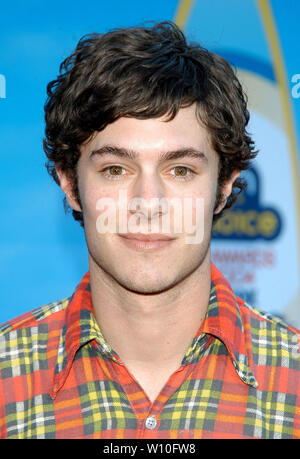 Adam Brody at The 2004 Teen Choice Awards - Arrivals held at the ...