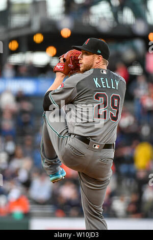 Arizona Diamondbacks starting pitcher Merrill Kelly (29) throws against ...