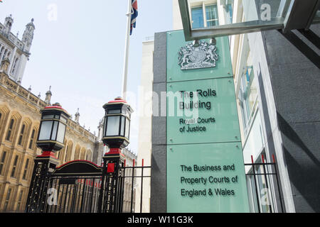 Rolls Building High Court Royal Courts of Justice Stock Photo - Alamy