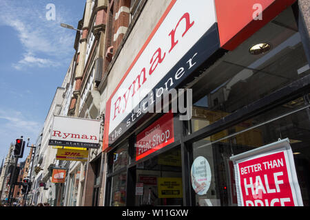 Ryman shop front on Fleet Street, City of London, UK Stock Photo - Alamy