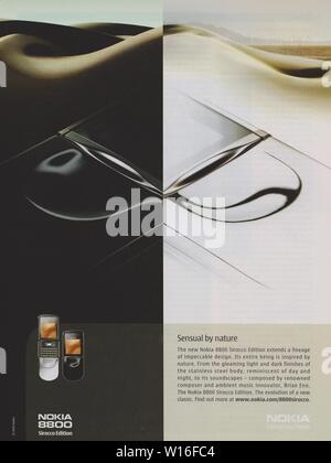 NOKIA Connecting People advert in a magazine 1999 Stock Photo - Alamy