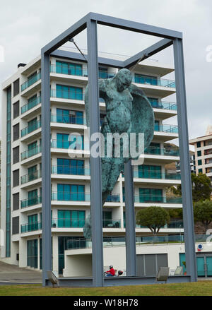 THE HANGING ANGEL STATUE, FUNCHAL Stock Photo - Alamy