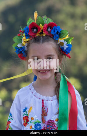 Ukrainian girl in vyshyvanka posing for the camera Stock Photo - Alamy
