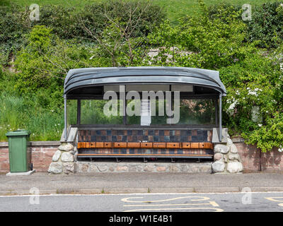 Green roof on bus stop, London, England Stock Photo - Alamy