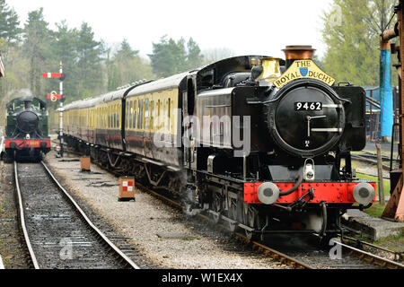 GWR Class 9400 pannier tank No 9466 at Buckfastleigh during the South ...
