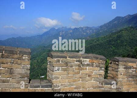 huge chinese wall near bejing in china Stock Photo - Alamy