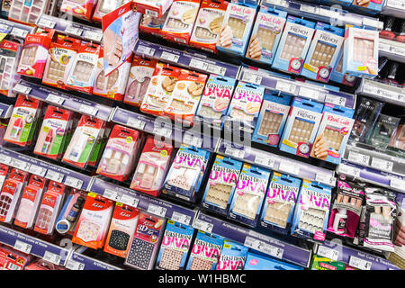 Miami Beach Florida,Walgreens,drug store,pharmacy,retail,product ...