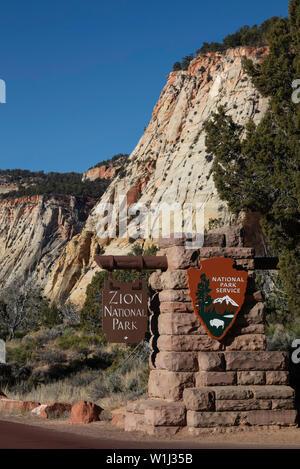 Entrance sign, Welcome sign, Zion National Park, Utah, USA Stock Photo ...
