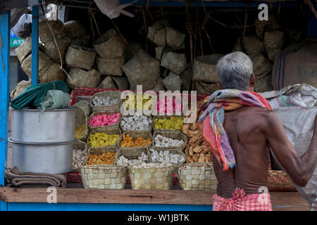 prasad Packs in Traditional Palm Leaf Box-jagannath puri-Orissa INDIA ...