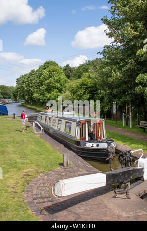 worcester and birmingham canal stoke wharf Stock Photo - Alamy