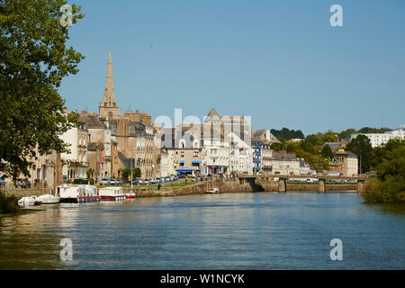 France, Ille et Vilaine, Redon, the harbor at sunset Stock Photo - Alamy