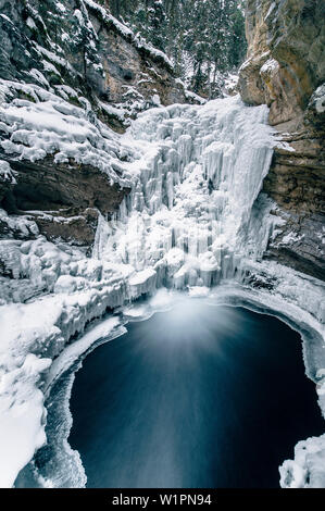 Johnston Canyon, castle junction, Banff Town, Bow Valley, Banff ...