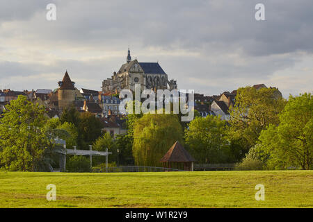 France, Yonne, Saint Florentin church Stock Photo: 35487019 - Alamy