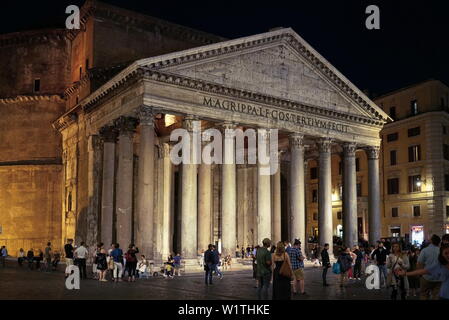 The Pantheon at night on June 2019 in Rome, Italy Stock Photo - Alamy