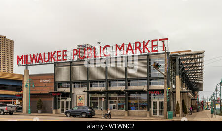 WISCONSIN Milwaukee Exterior of Milwaukee Public Market indoor food and ...