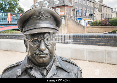 Bronze sculpture of Captain Mainwaring from Dads Army, played by Arthur ...