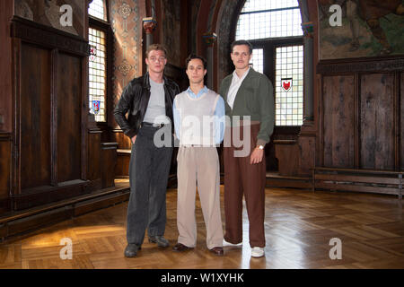 from left: Actor David SCHUETTER, Schutter, in the role of Tommy, actor ...