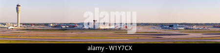 Atlanta Airport ATL Terminal Overview Stock Photo - Alamy
