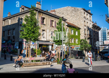 Les Grottes neighbourhood, a bohemian district in Geneva, Switzerland ...