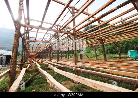 Wood house roof skeleton under construction Stock Photo - Alamy