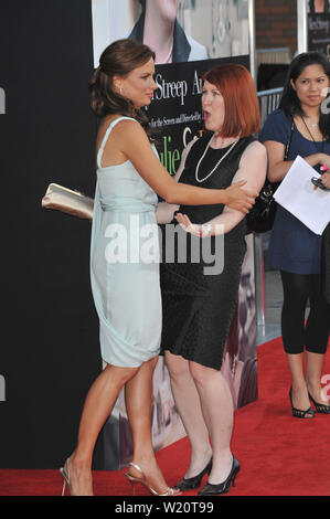 Kate Flannery and Mary Lynn Rajskub arriving at the season two premiere ...