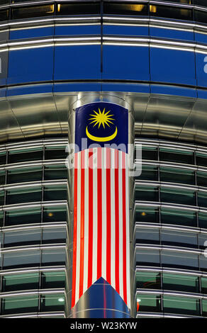 Petronas Towers and Malaysian national flag, Kuala Lumpur, Malaysia ...