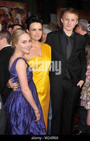 CARLA GUGINO, ANNASOPHIA ROBB, ALEXANDER LUDWIG, DWAYNE JOHNSON, RACE ...