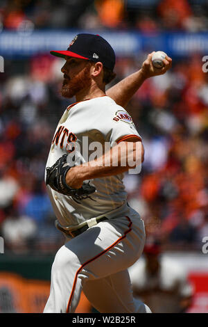 St. Louis Cardinals pitcher Chris Roycroft throws live batting practice ...