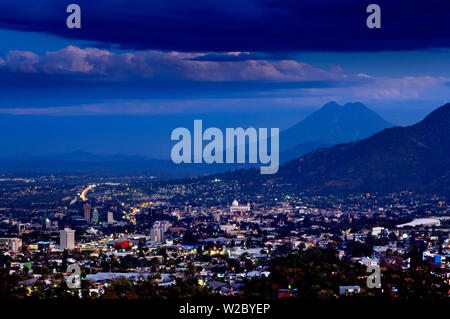 El Salvador. Chichontepec volcano Stock Photo - Alamy
