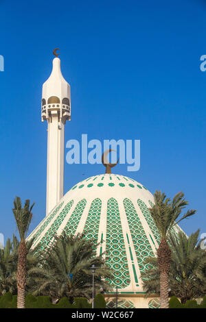 Kuwait, Kuwait City, Fatima Mosque Stock Photo - Alamy