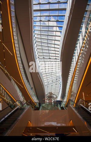 Al Hamra mall, Al Hamra Tower, Kuwait City, Kuwait Stock Photo - Alamy