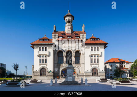 Ovid Square with National History and Archeology Museum in the Old Town ...