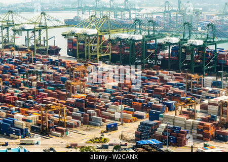 SINGAPORE SINGAPORE CONTAINER PORT Stock Photo - Alamy