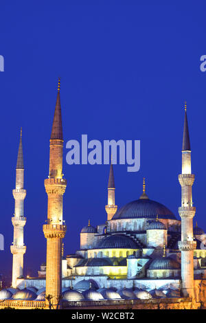 Dome and minarets of the Blue Mosque, illuminated at dusk, Istanbul ...