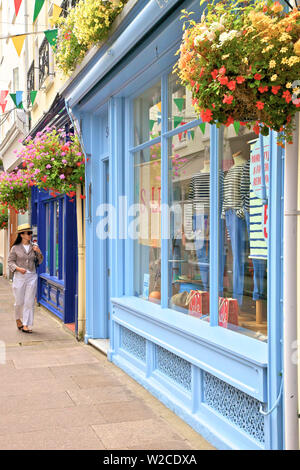 Guernsey - St Peter Port, Shopping in Lower Pollet Stock Photo - Alamy