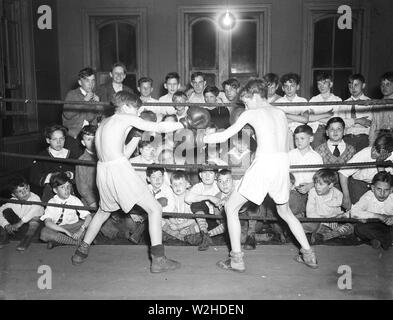 Children boxing match ca. 1931 Stock Photo - Alamy