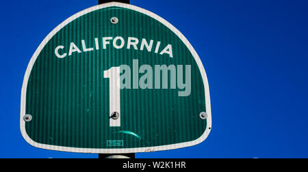 Road sign for the Pacific Coast Highway (Highway 1), Big Sur Coast ...