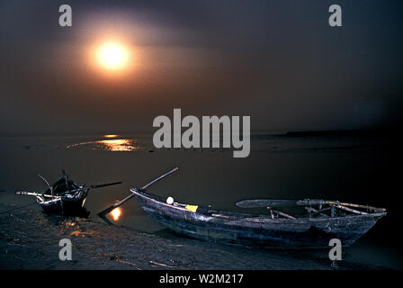South of the confluence of the Ganges and Brahmaputra Rivers (not shown ...