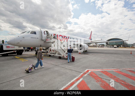 FLIGHT HOP! , PARIS EDINBURGH Stock Photo - Alamy