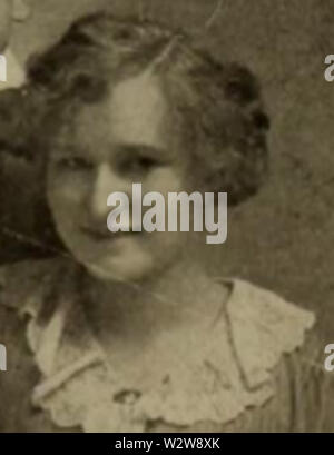 Harry Benham and family 1912 Stock Photo - Alamy