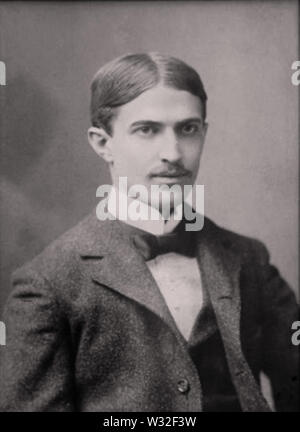 Portrait of American writer Stephen Crane, captured by Lundelius studio ...