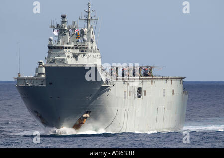 Royal Australian Navy Canberra class amphibious ship HMAS Canberra ...